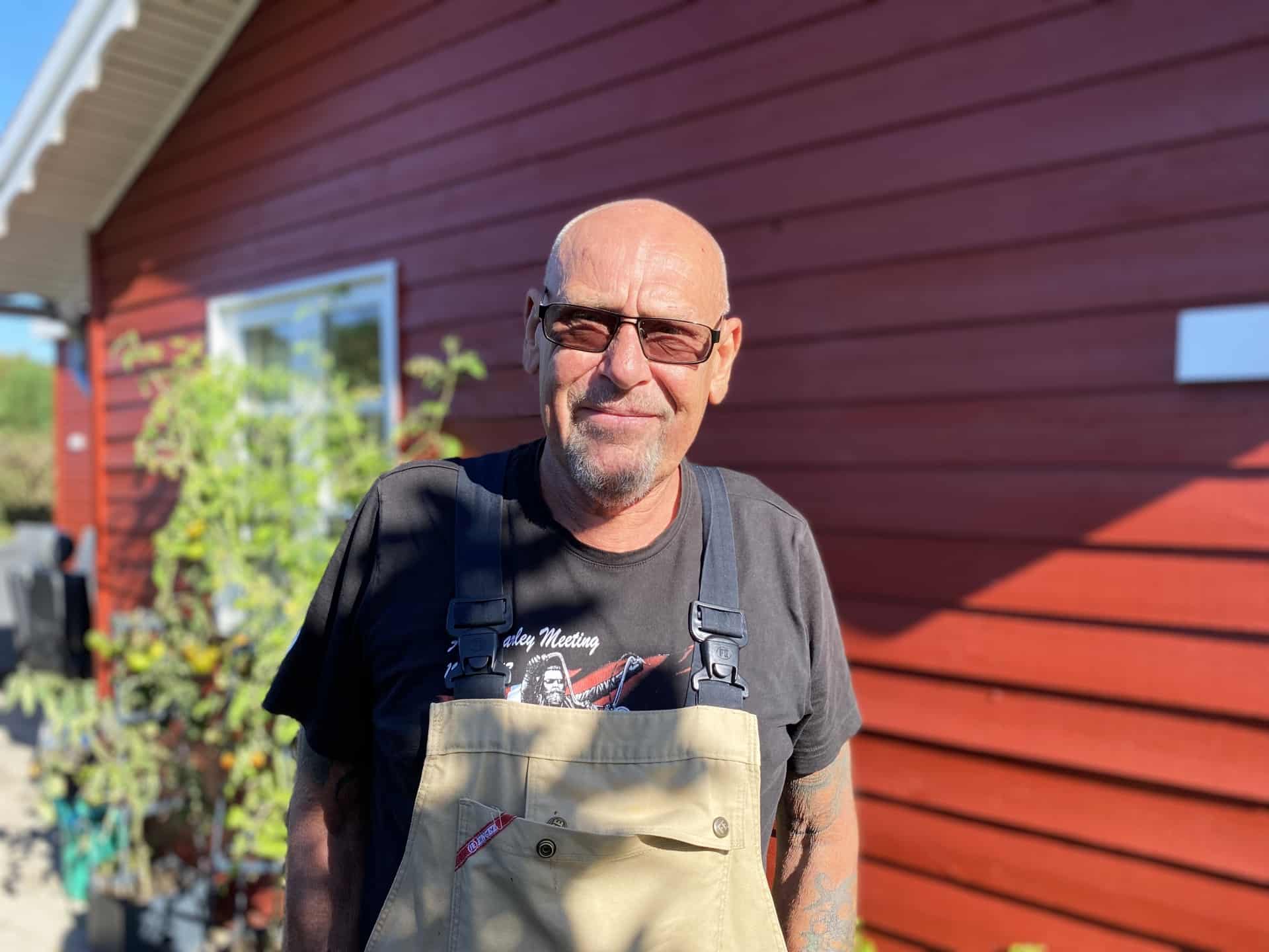 David drak sin lever i stykker, og en dag blev han fundet bevidstløs i ...