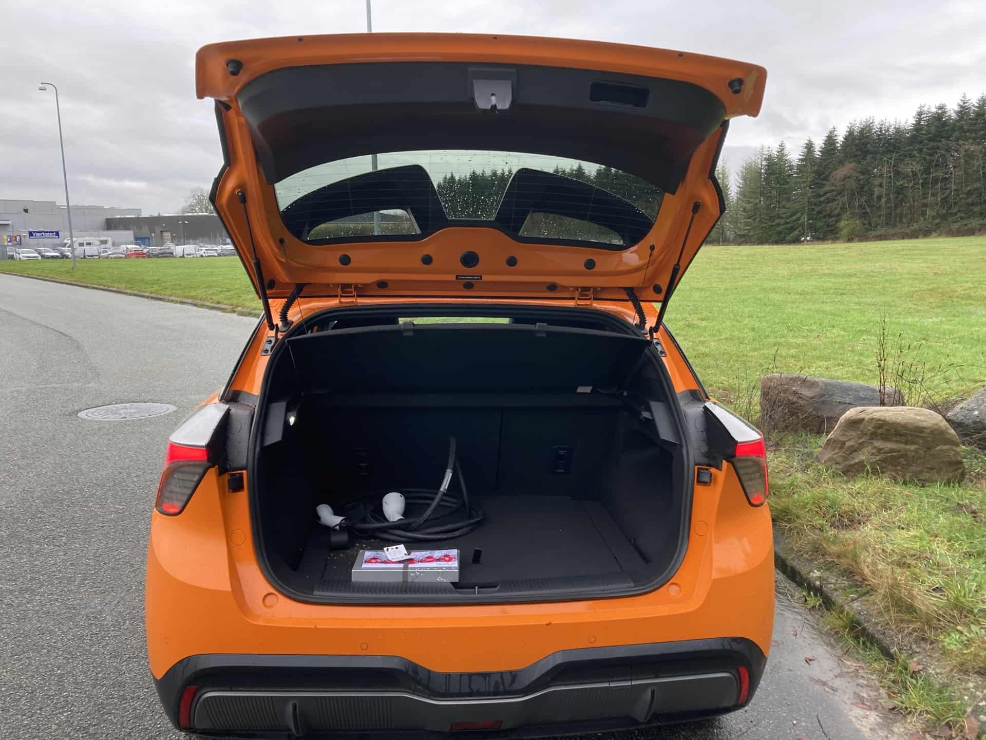 Kør "orange" med MG - Der er sparet lidt for meget på den første elbil ...