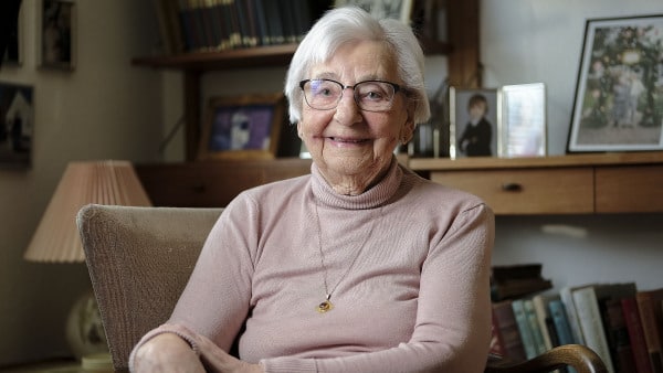 100 år på lørdag: Esther har en enkel opskrift på det lange liv | hsfo.dk