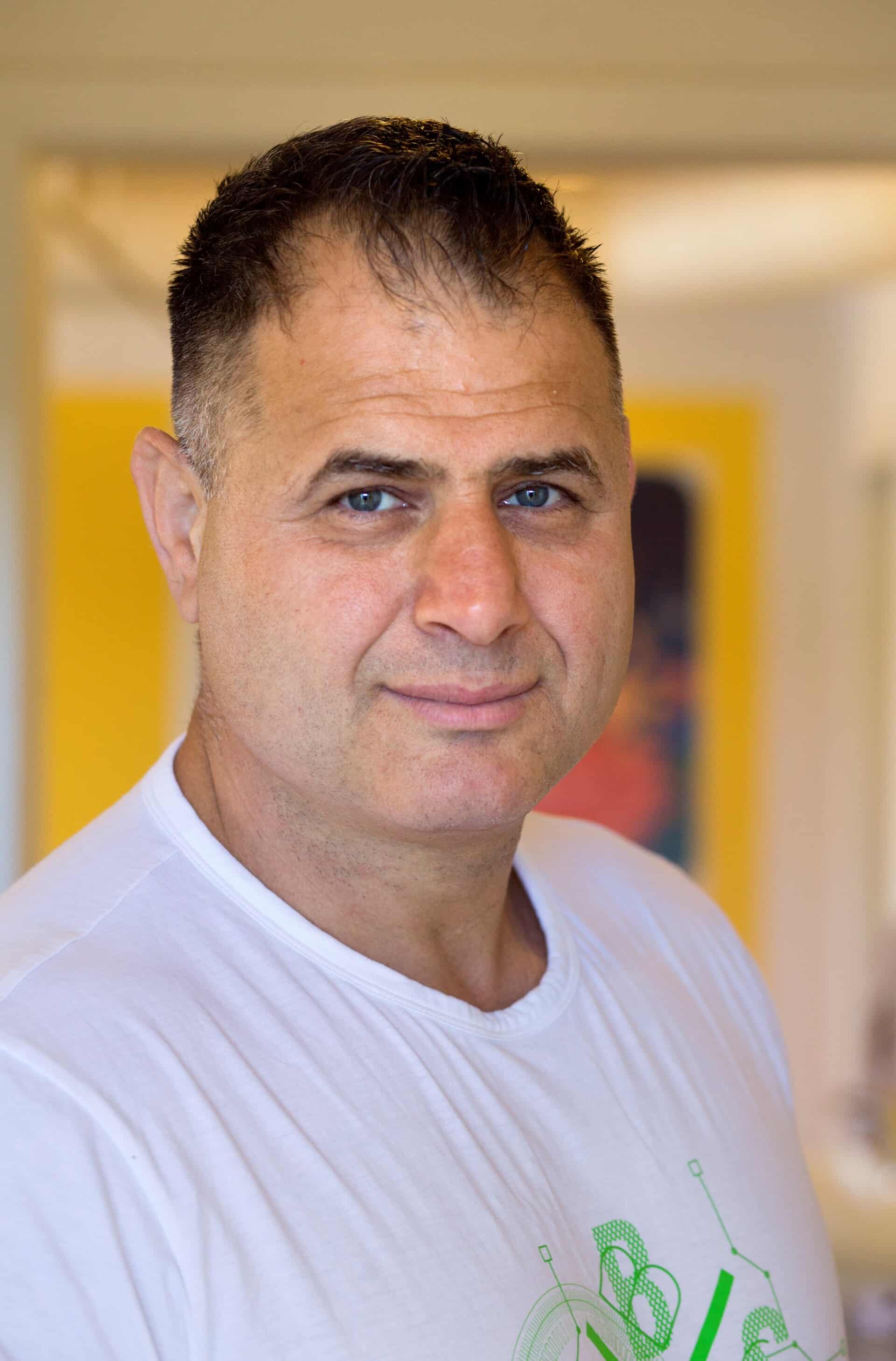 Hassans og hans hænder åbner i Brejning | ugeavisen.dk