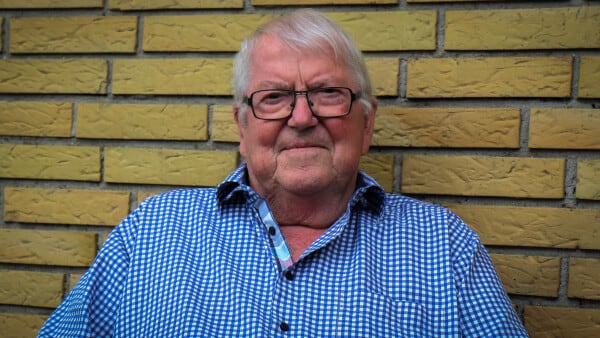 Arne Veis runder skarpt hjørne: Den oprørske landmandssøn fylder 80 ...