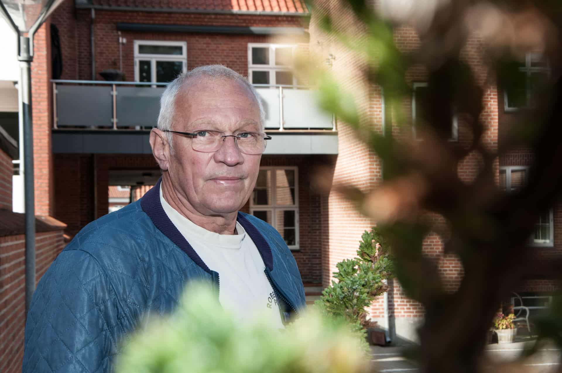 Halvandet års kamp: Robert er ved at revne af raseri over ...