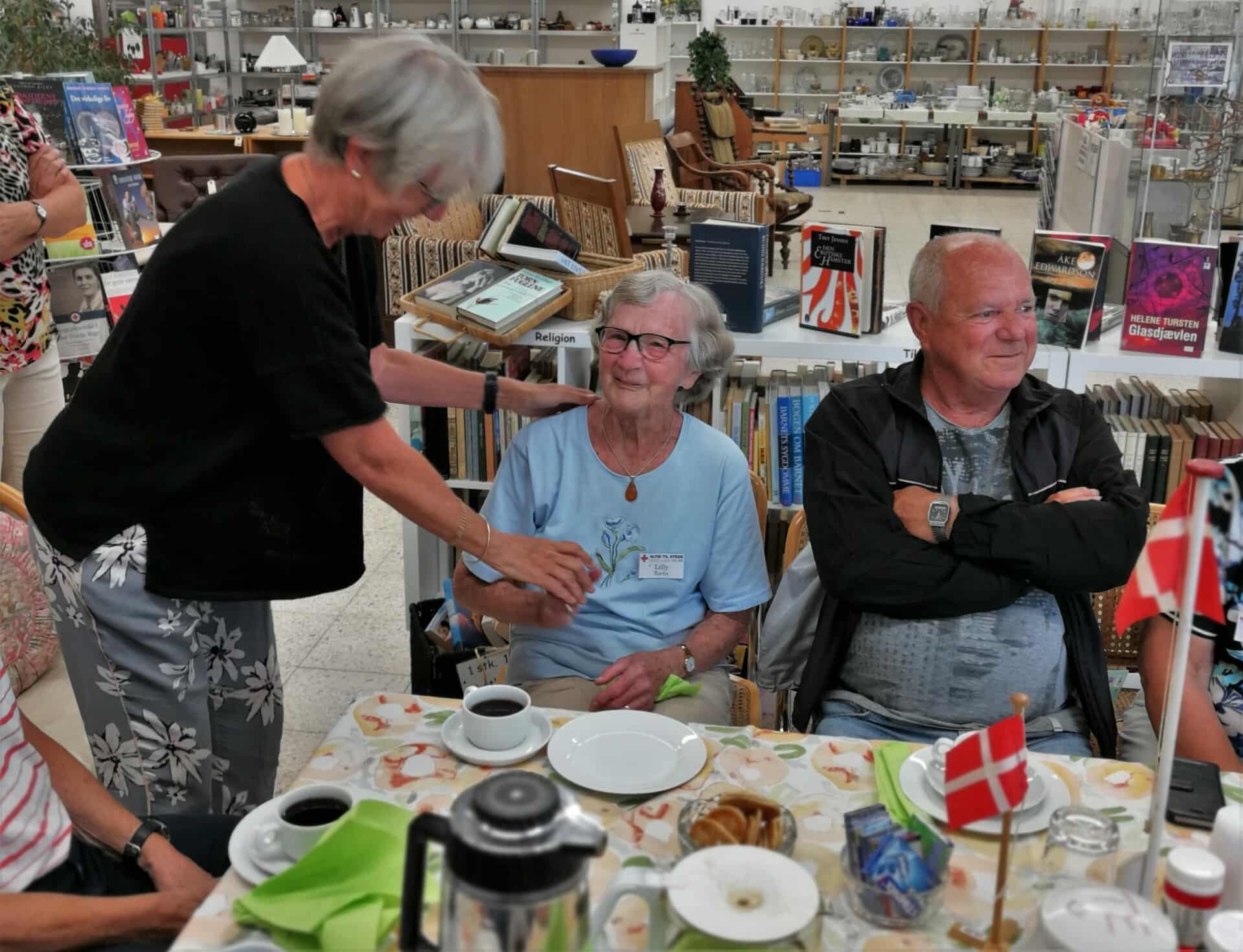 Lilly startede som frivillig - som 93-årig! | ugeavisen.dk