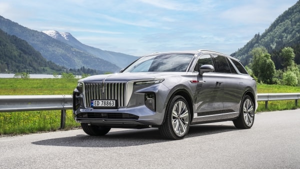 Nyt luksusbrand hos Erling Høi-Nielsen: Dyreste model koster 1,2 ...