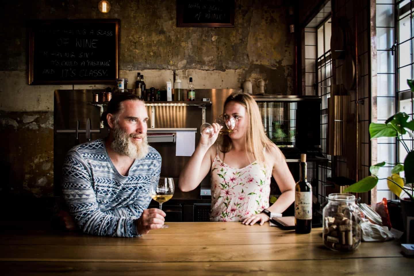 Vinskolen - Vi går i kælderen: Der må være nogen, der drikker merlot | helsingordagblad.dk