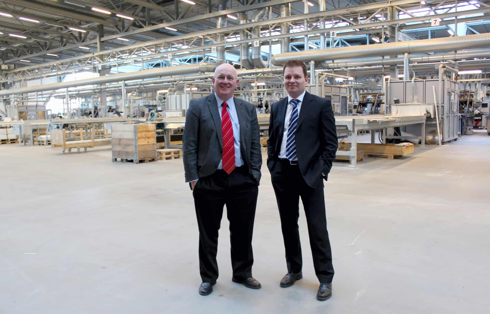 Pludselig kæmpehandel: Kolding-familie sælger resten af stor fabrik for ...