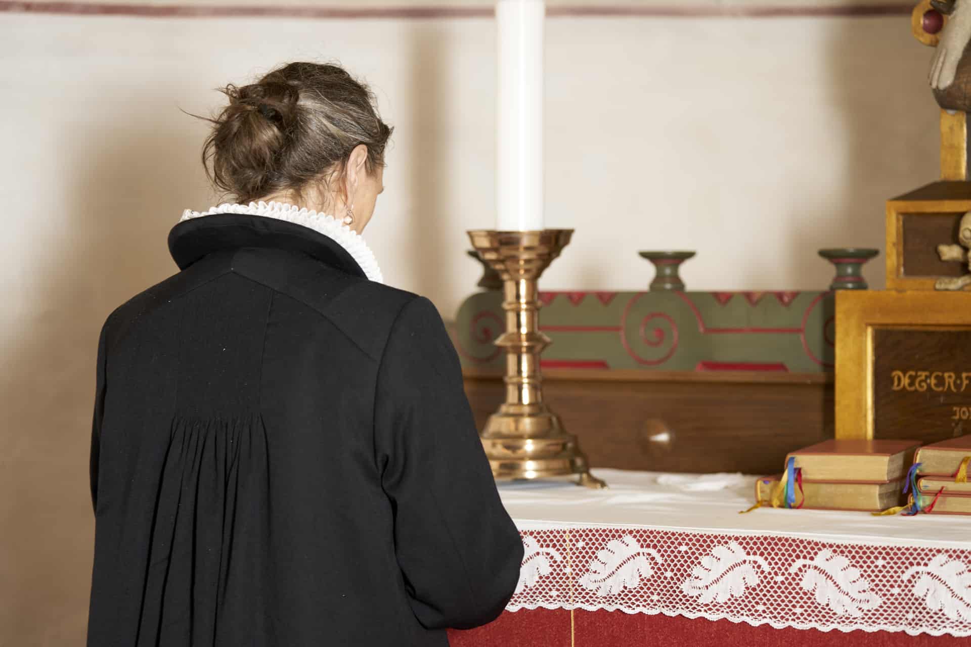 Formand for menighedsrådene: Omstridt præsteregel er overflødig ...