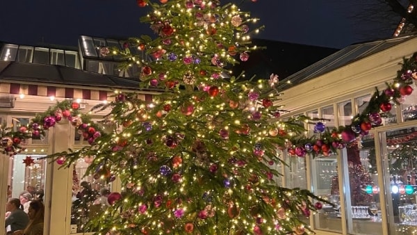 Glædelig jul fra Karen | ugeavisen.dk