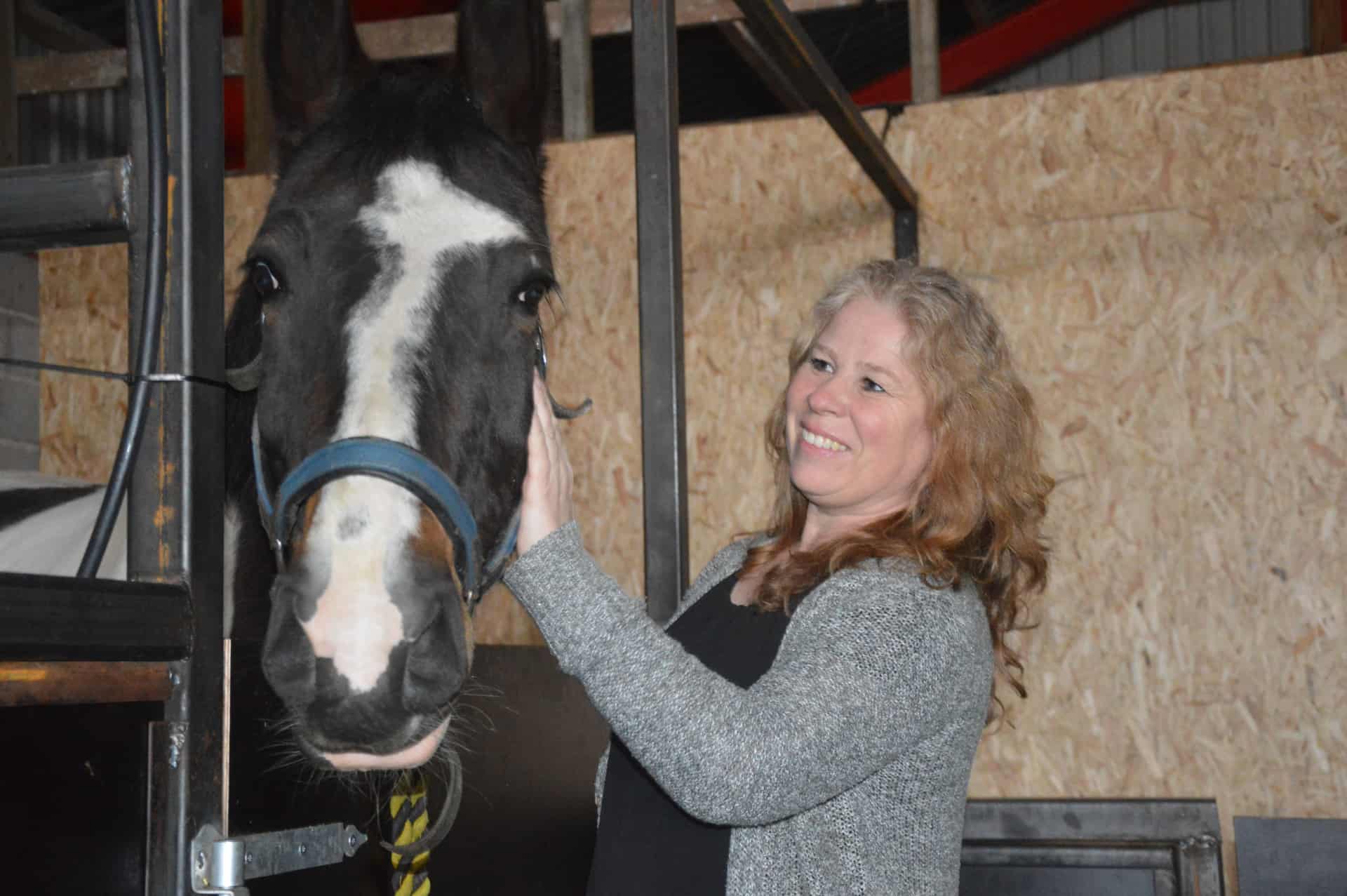Børnepasser Vibeke om sit handicap: - Det er helt ok at spørge ...