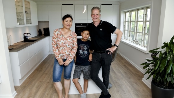 Jacob og Lan er flyttet ind i huset, som hele Danmark kender fra tv ...