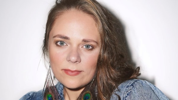 Sanger Maja Rudolph: - Jeg er en sucker for gamle danske film | fyens.dk