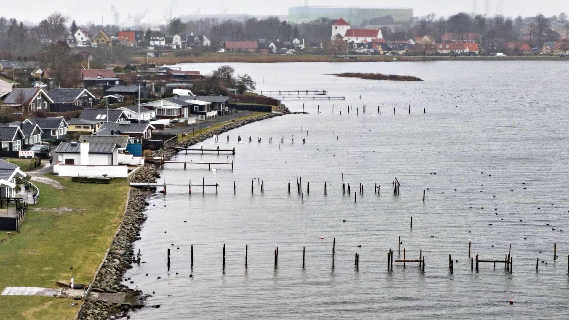 Lille ø stod pludselig i flammer: - Jeg vil skyde på, at omkring 70 ...