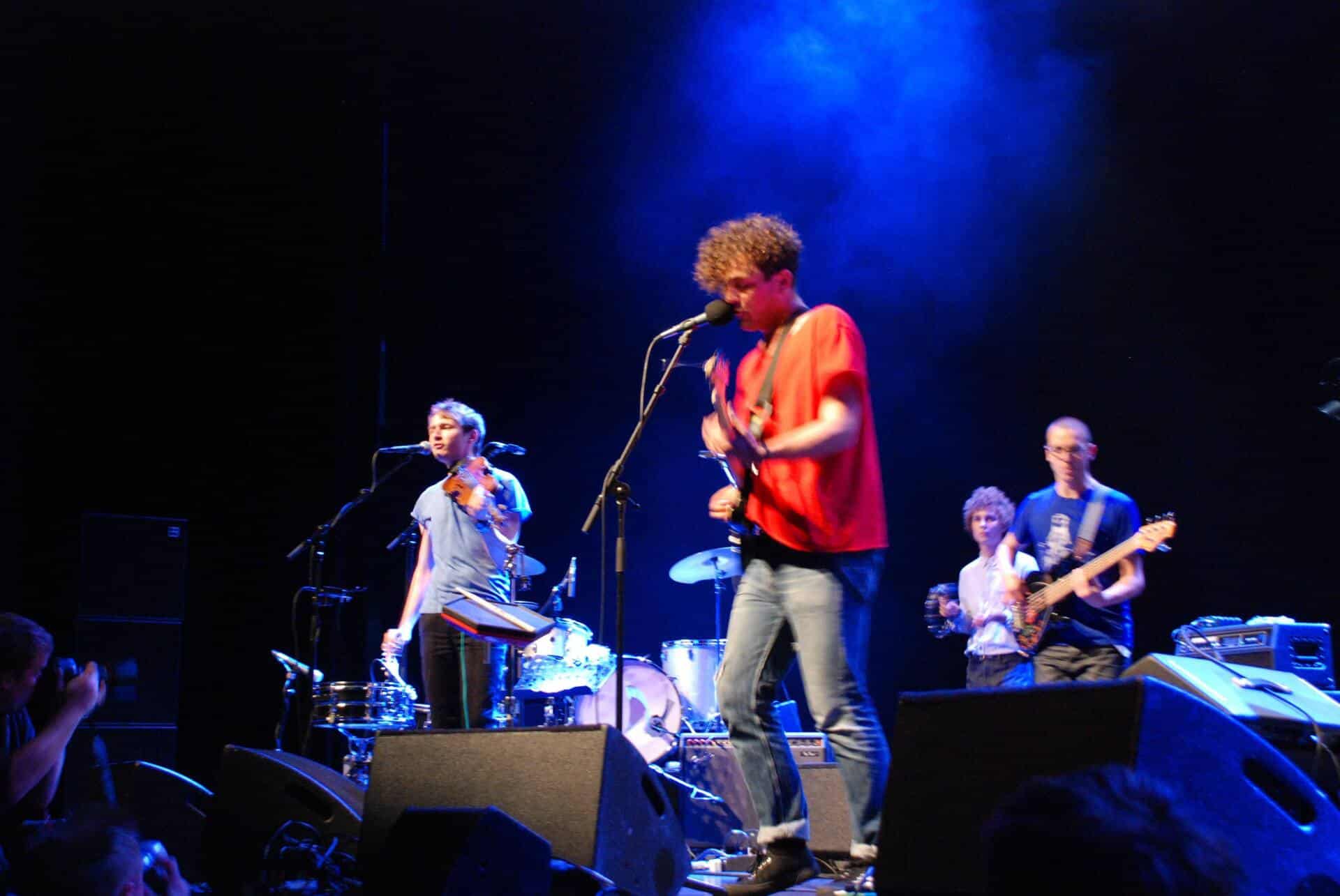 Hul på Spot med regn og indierock | stiften.dk