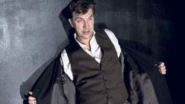 Jesper Lohmann hylder Tom Kristensen | stiften.dk