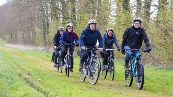 93 hold cykler på arbejde i maj | jv.dk