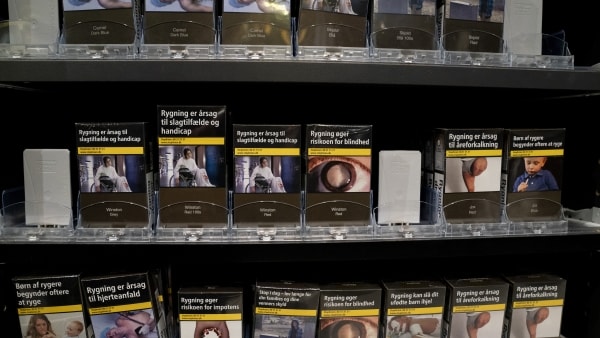 Neutrale cigaretpakker bliver mødt med positive blikke - men det er ...
