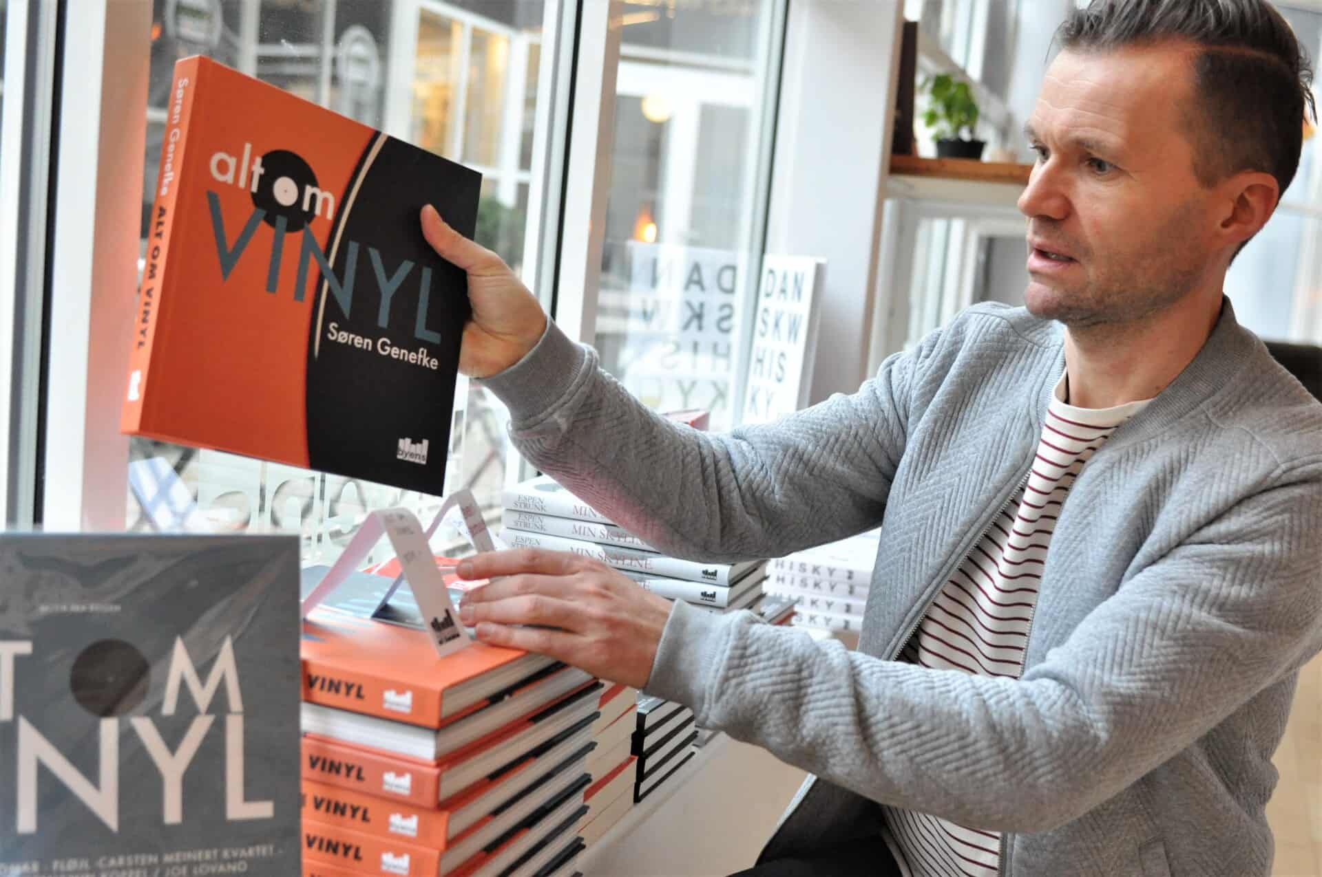 Mere brugt vinyl i bogcaféen | ugeavisen.dk