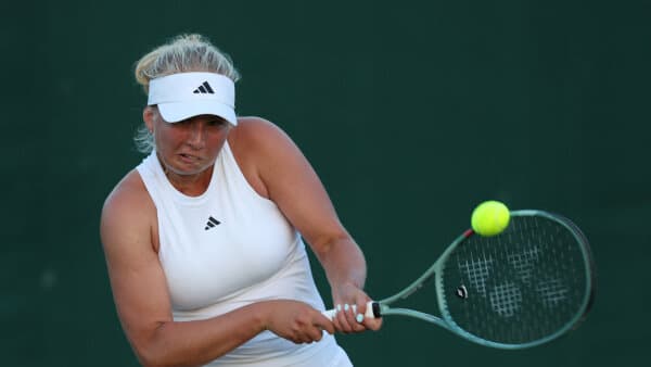 Ustabile Clara Tauson taber til russer i Cleveland | jv.dk