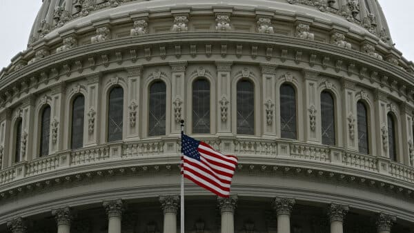 Kongressen afværger nedlukning i USA med ny budgetaftale | stiften.dk