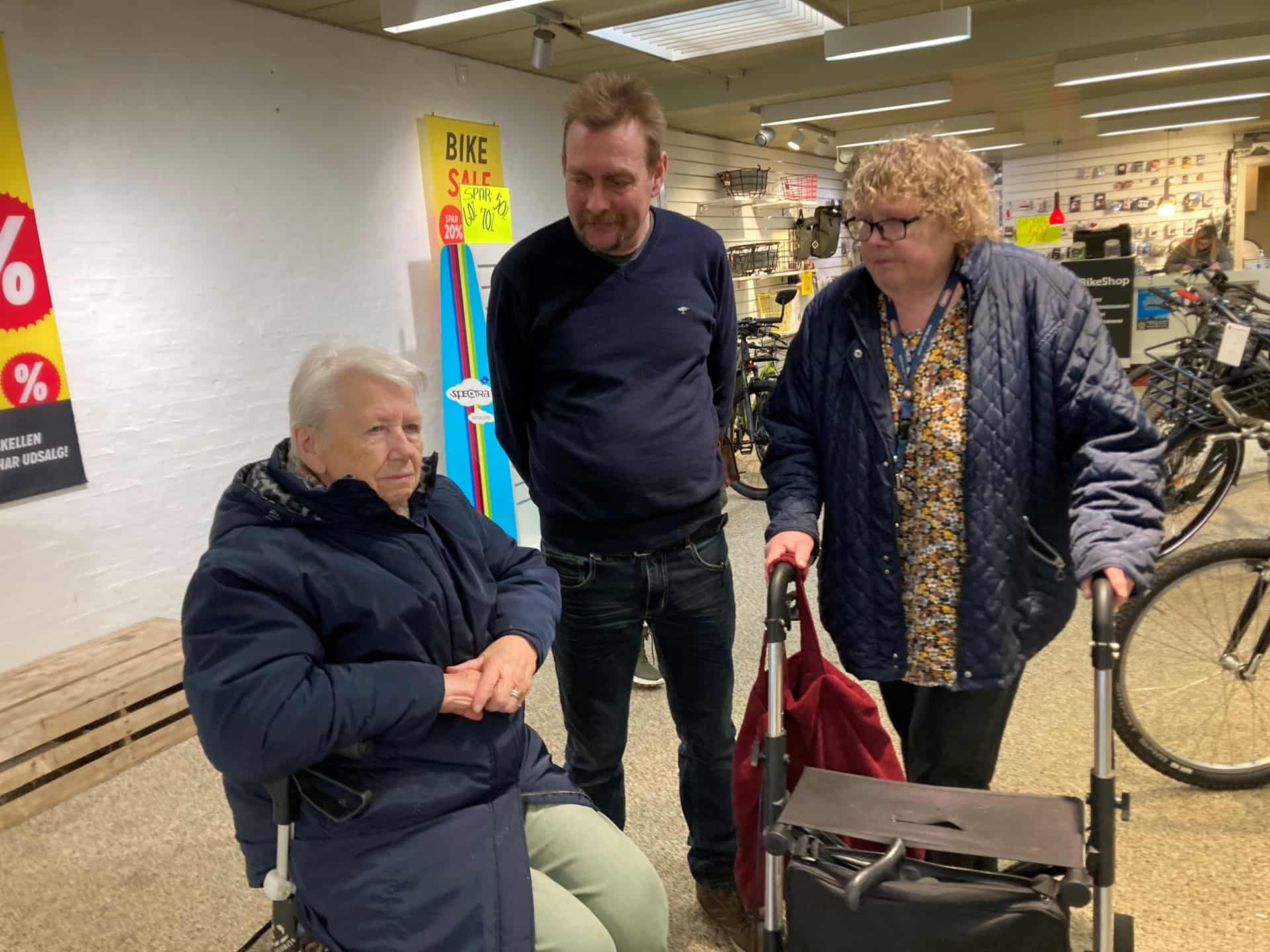 Efter 33 år som cykelsmed: Varmt farvel til "Cykel-Lars" | ugeavisen.dk