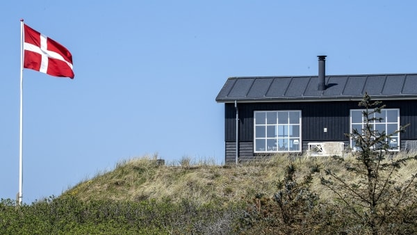 Turismen langs Danmarks kyster blomstrer og skaber liv: Men der er en ...