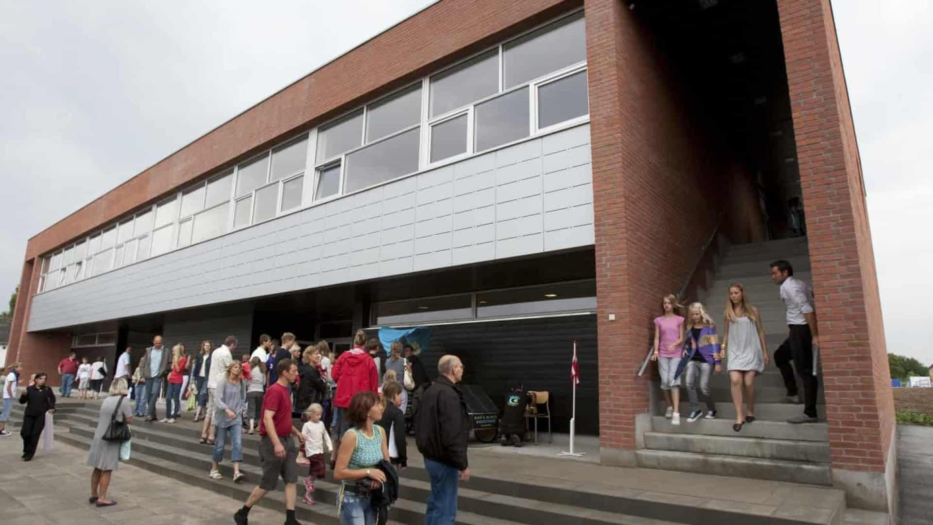 Se listen: Hvor god er din skole til at gøre eleverne dygtigere end ...
