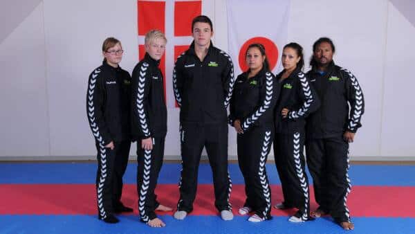 Karate-instruktører hædret af Carlsberg | ugeavisen.dk