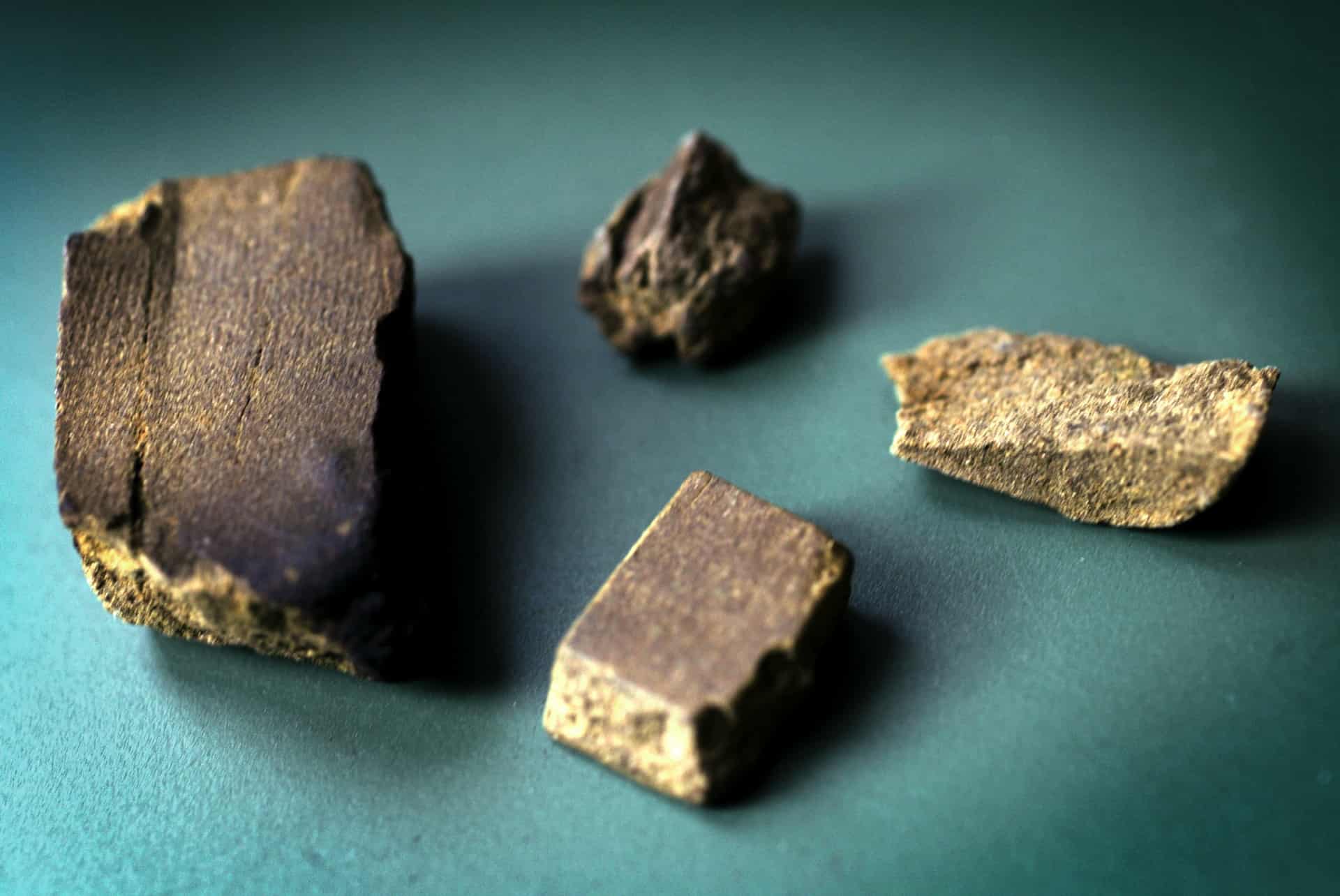 51-årig havde 100 gram hash i lommerne: Ved ransagning var der endnu ...