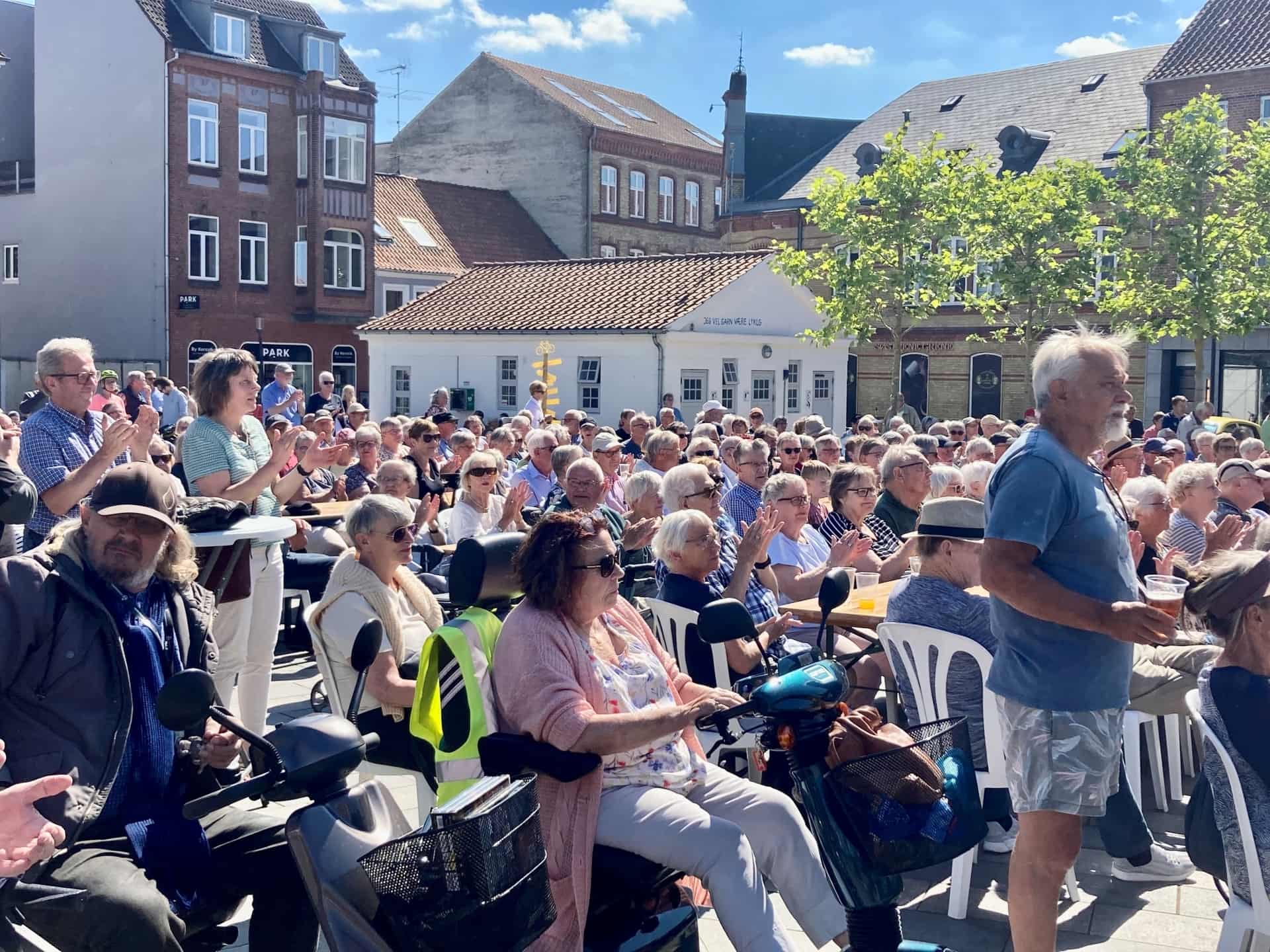 SMUK fyrede op under Gravene som tak for opbakningen | ugeavisen.dk