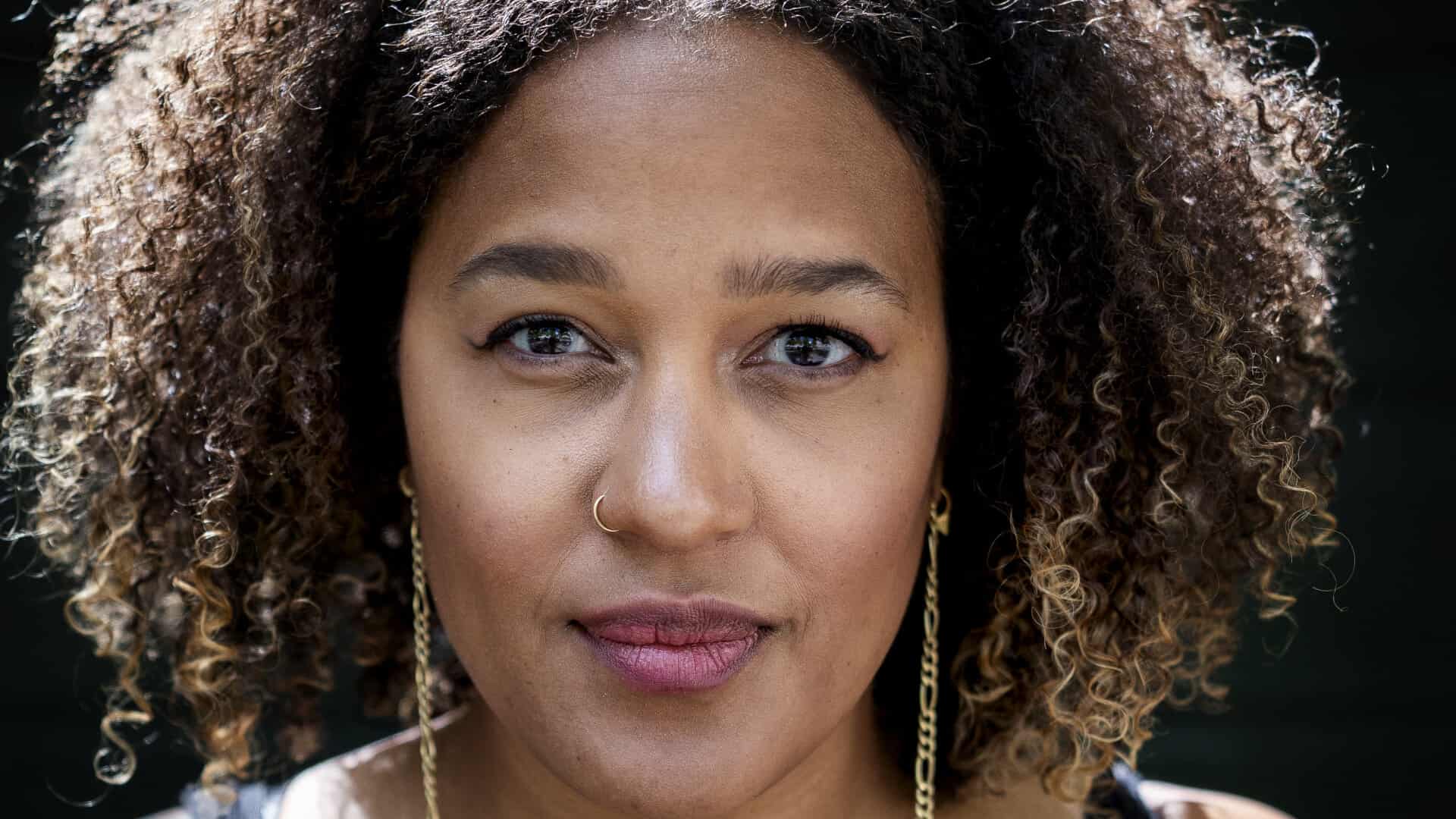 Dansk sangerinde afslører: Mor for anden gang | avisendanmark.dk