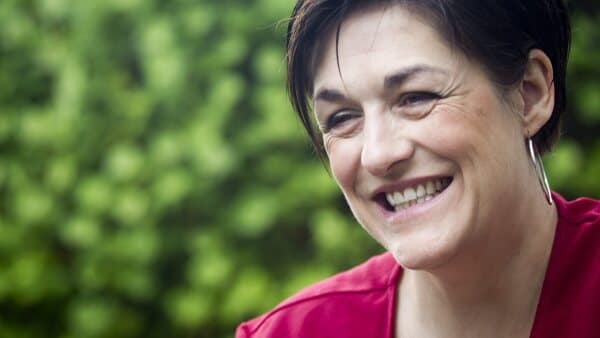 Lone er holdt op med at vente | ugeavisen.dk