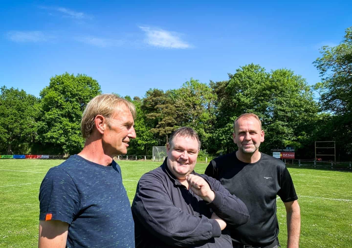 Fodboldklub risikerer at lukke og indkalder til stormøde: - Derfor slår vi nu en streg i sandet ...