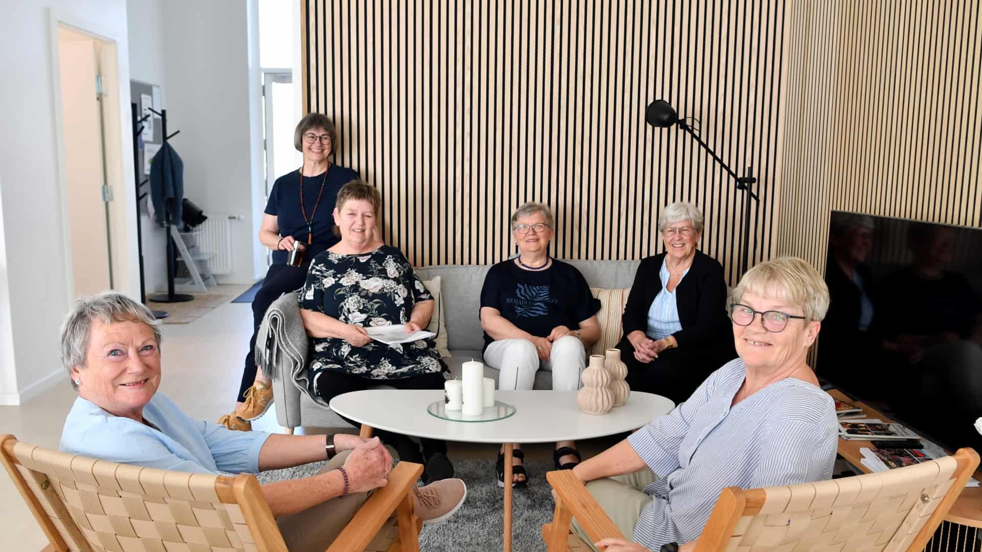 Else, Inge Lise, Vivi og de andre beboere elsker "Rynketårnet" - her ...