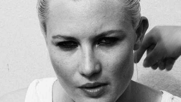 Popmusik af international kaliber: Stella giver koncert på hjemmebanen ...