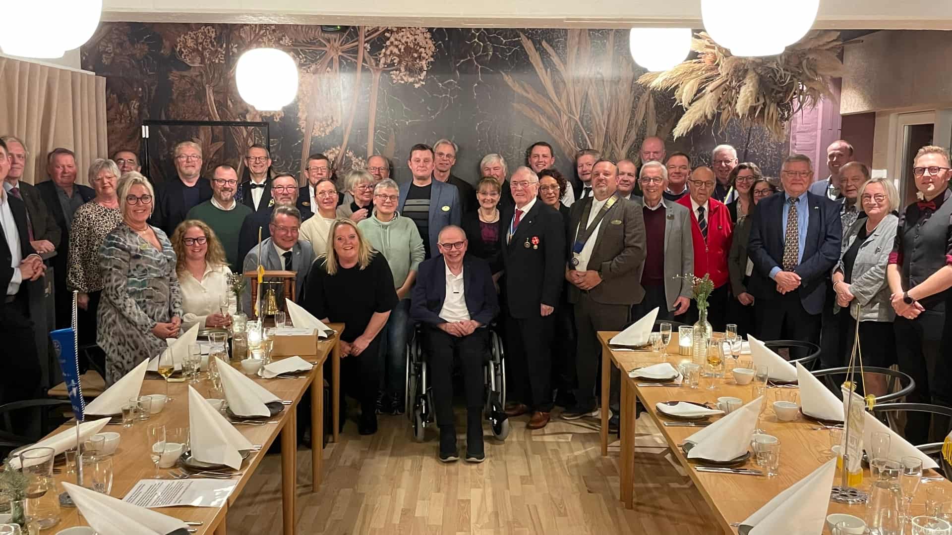 Fik aldrig sagt tak til dronningen: Verner blev fejret for enestående ...