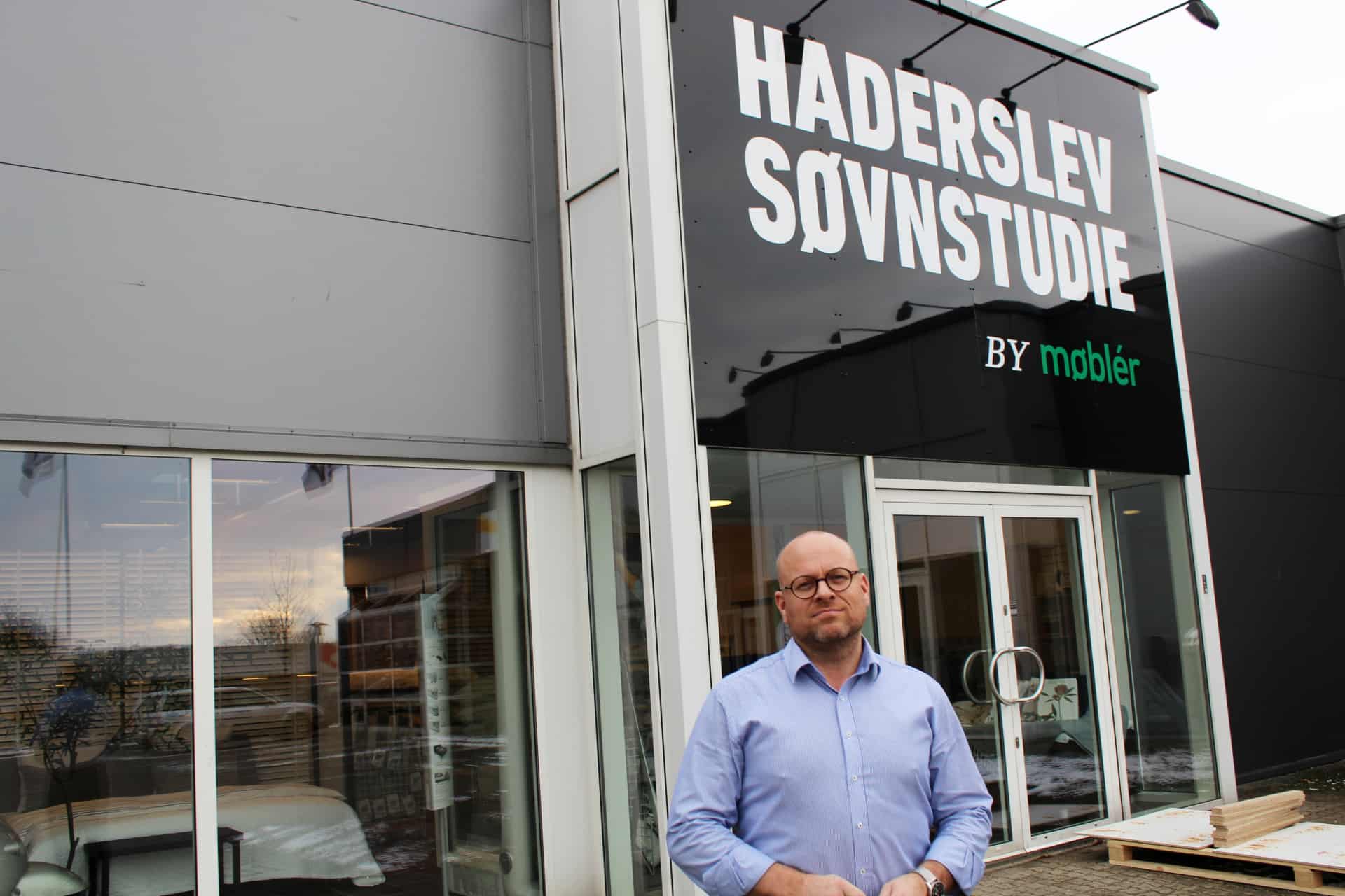 Hebru inviterer alle med i seng | ugeavisen.dk