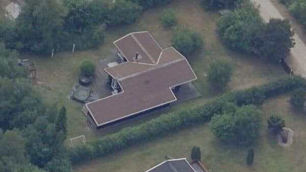 Ebeltoft: Øreringene 28 solgt for 1.725.000 kroner | amtsavisen.dk