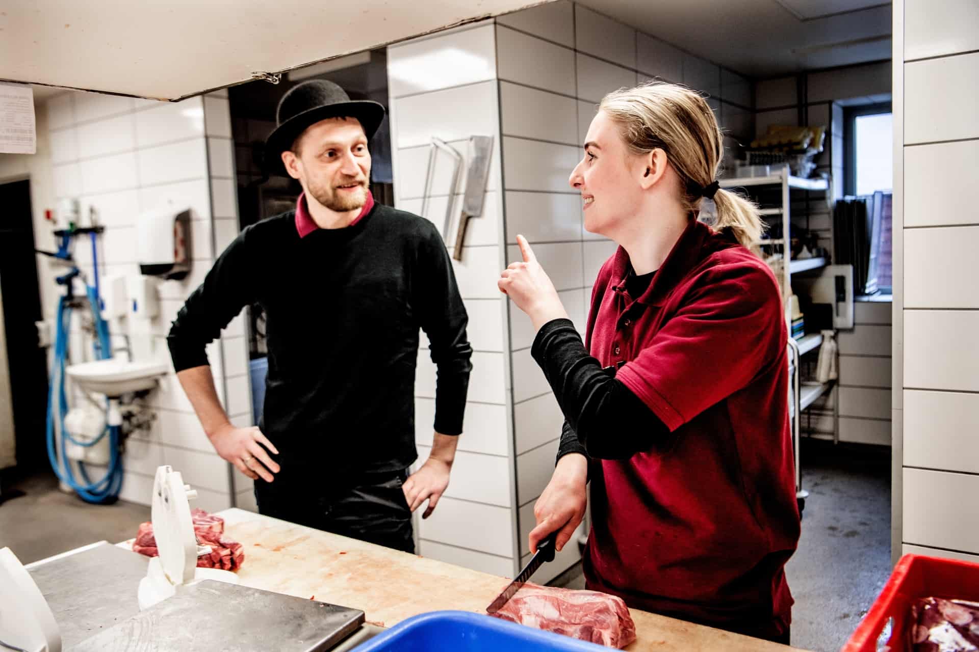 Ida blev student med et snit på 11,8: Så gik hun i lære som slagter ...