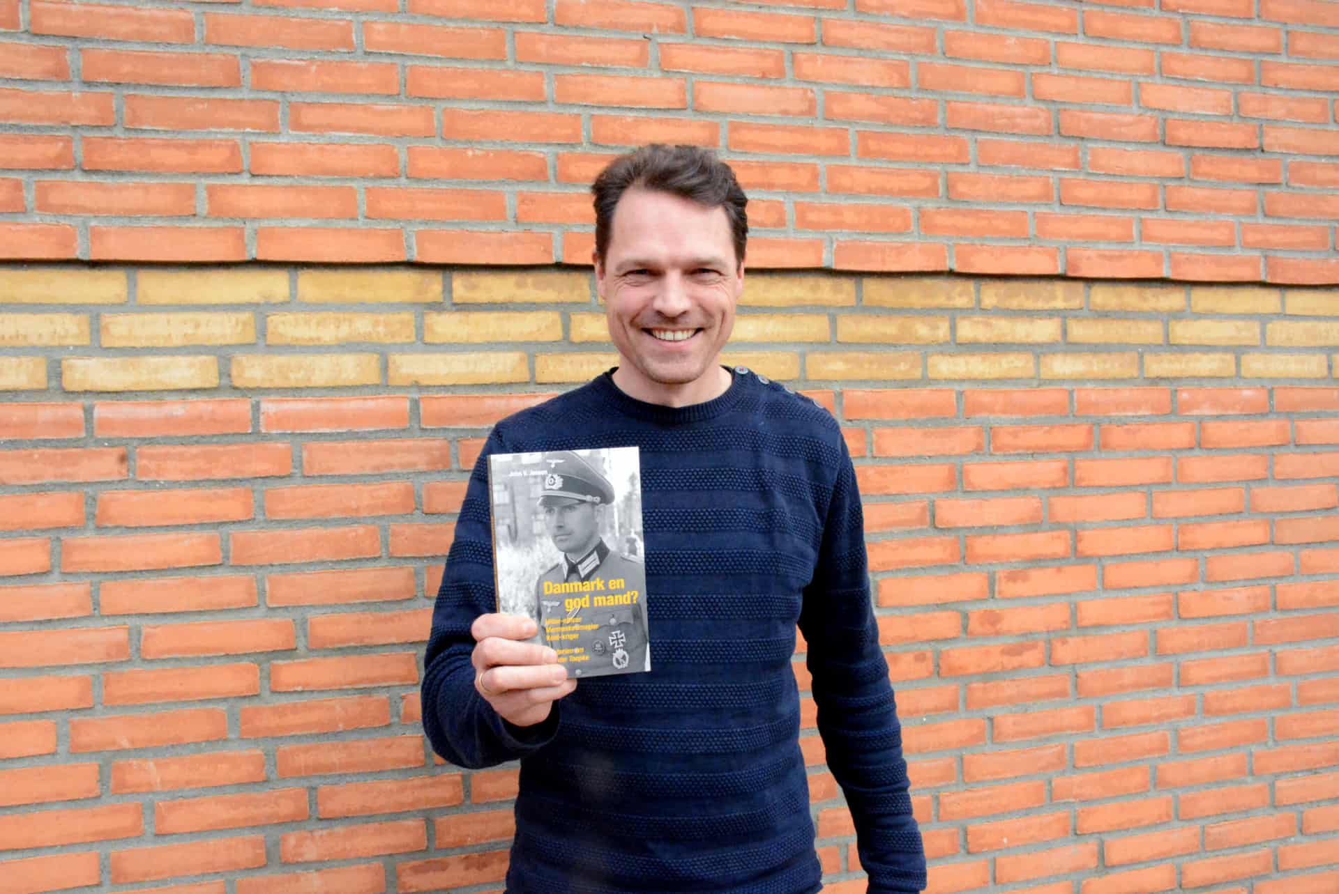 Museumsinspektør går tæt på en af Hitlers officerer i ny bog | ugeavisen.dk