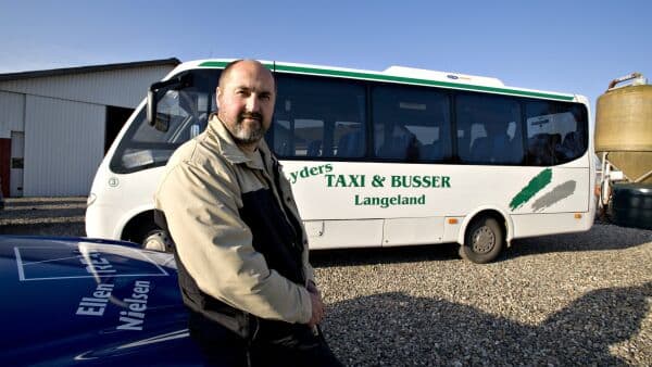 Leif Lyder tæt på at droppe sin taxikørsel | faa.dk