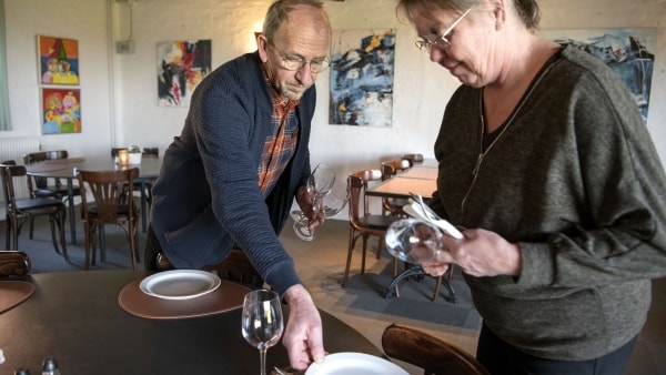 Lærer og snedker fik succes som kropar: Nu vil de skabe et spisested ...