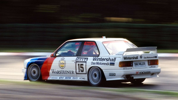 Classic Race: Kongeklasse ruller for første gang foran slottet | stiften.dk