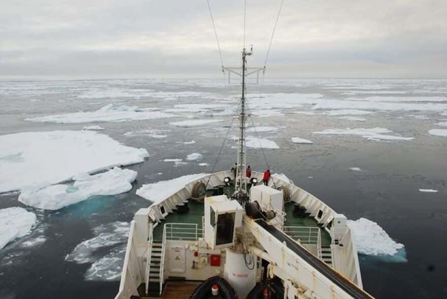 Skibet nåede Danmarkshavn | stiften.dk