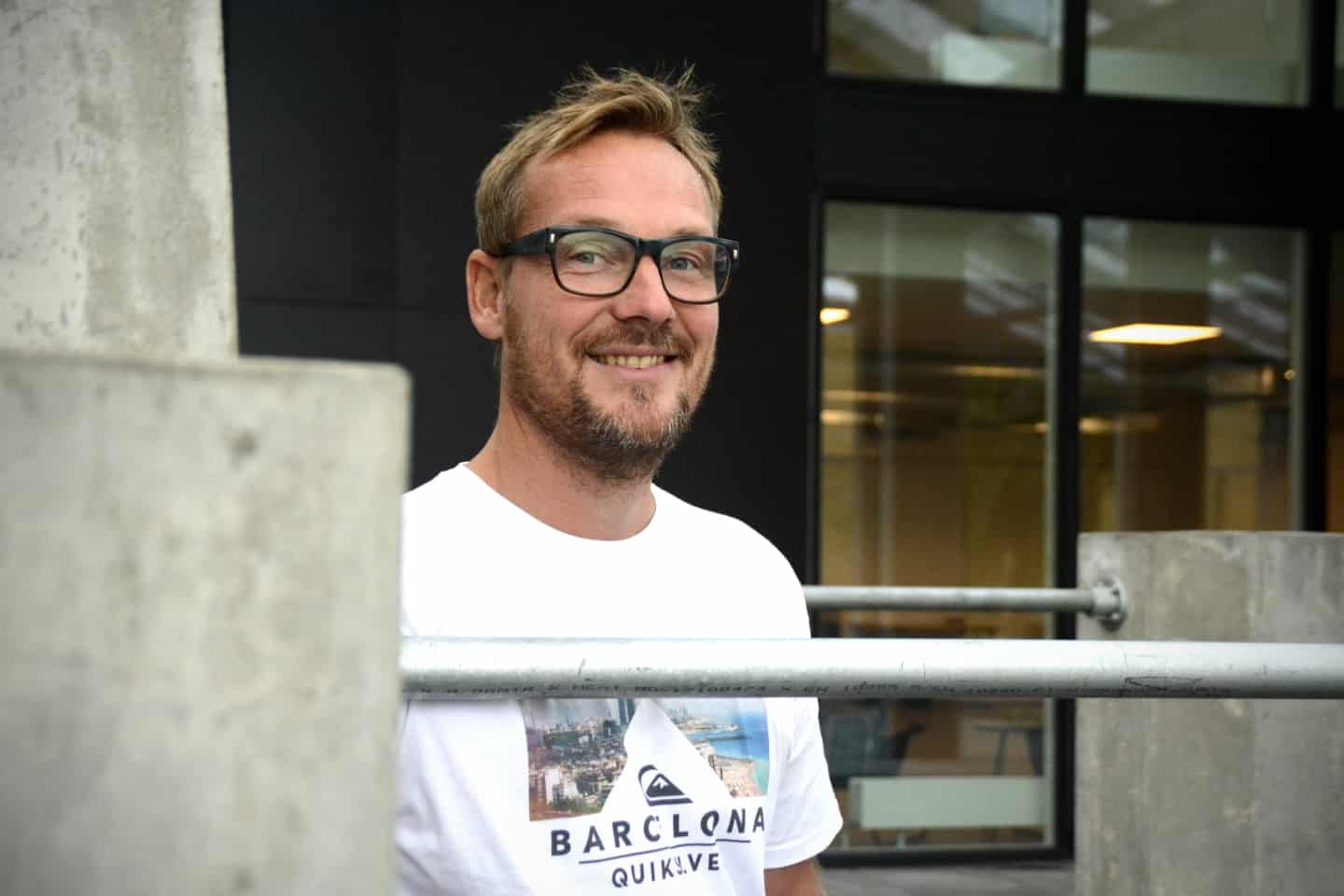 Udskældte padelbaner er ved at blive opført - håndboldklub får nu tider ...