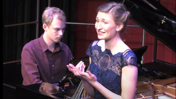 Sommerkoncert med mezzosopran Laura Hilden og pianist Ruben Høgh ...