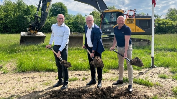 Kæmpe æg-producent bygger nyt hovedkontor og går på jagt efter flere ...