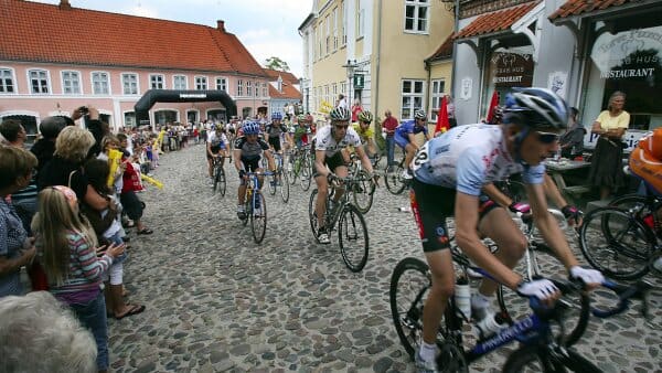 Kom helt tæt på Post Danmark Rundt med Krak | ugeavisen.dk