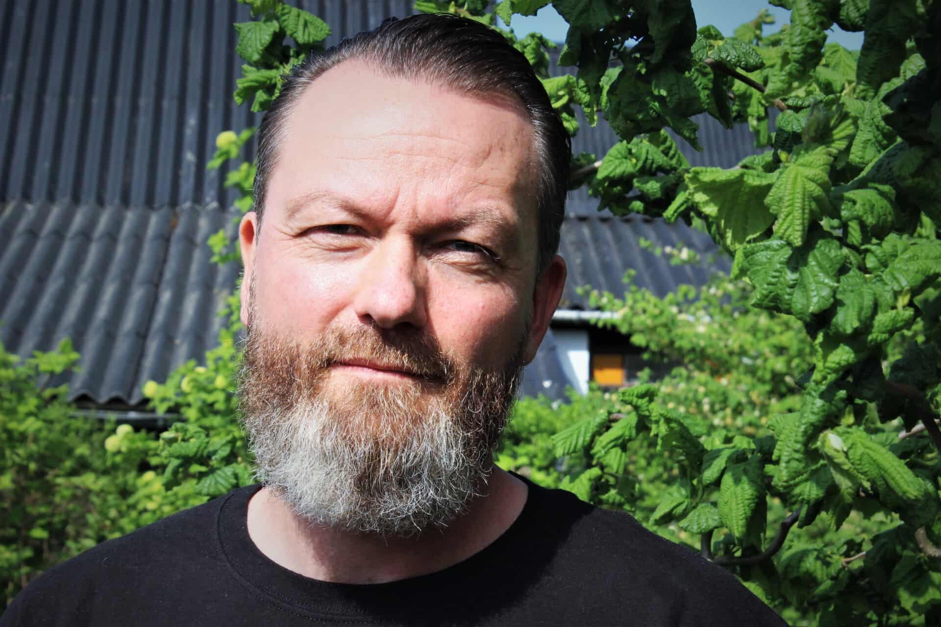 Michael Lund spiller på Jelling - for første gang som solist | ugeavisen.dk