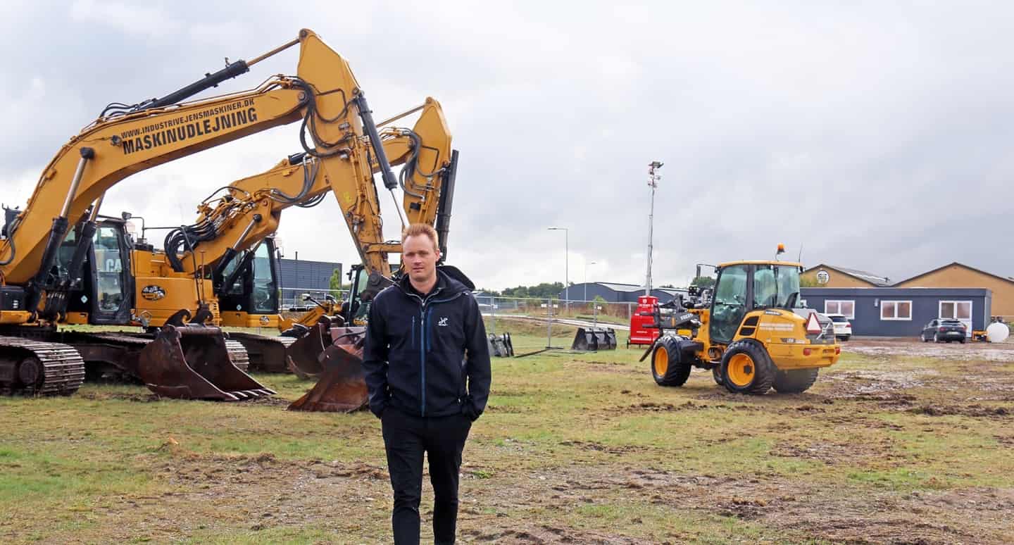 Lasse udlejer store maskiner med kvindenavne: - Placeringen er guld ...