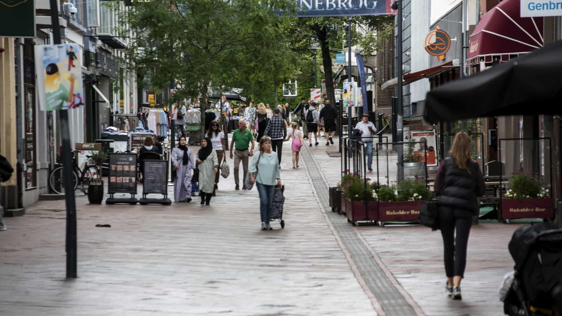 Snart står landets ottende største by uden en cityforening: Nu er ...